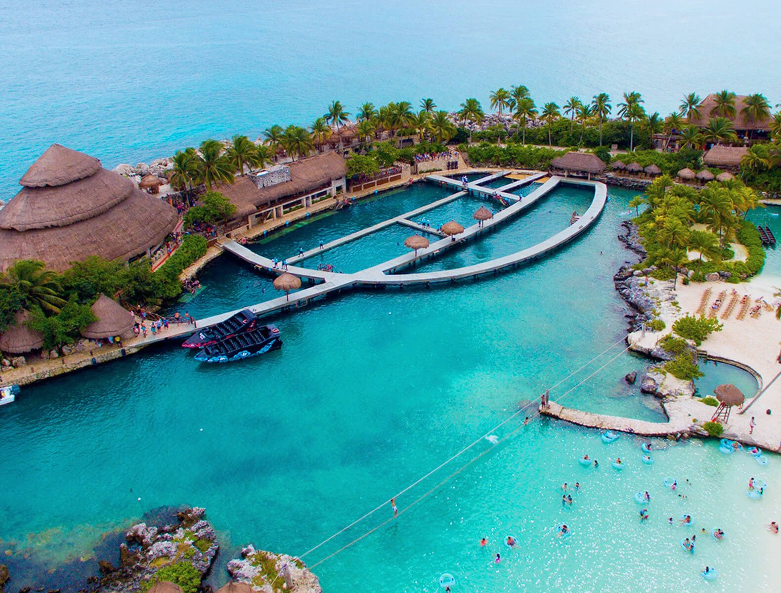 Swim with dolphins in Xcaret | Delphinus